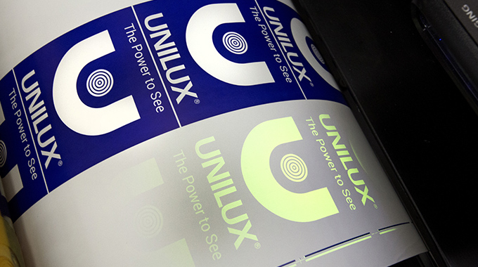 Unilux unveils UVX portable inspection strobes | Labels & Labeling
