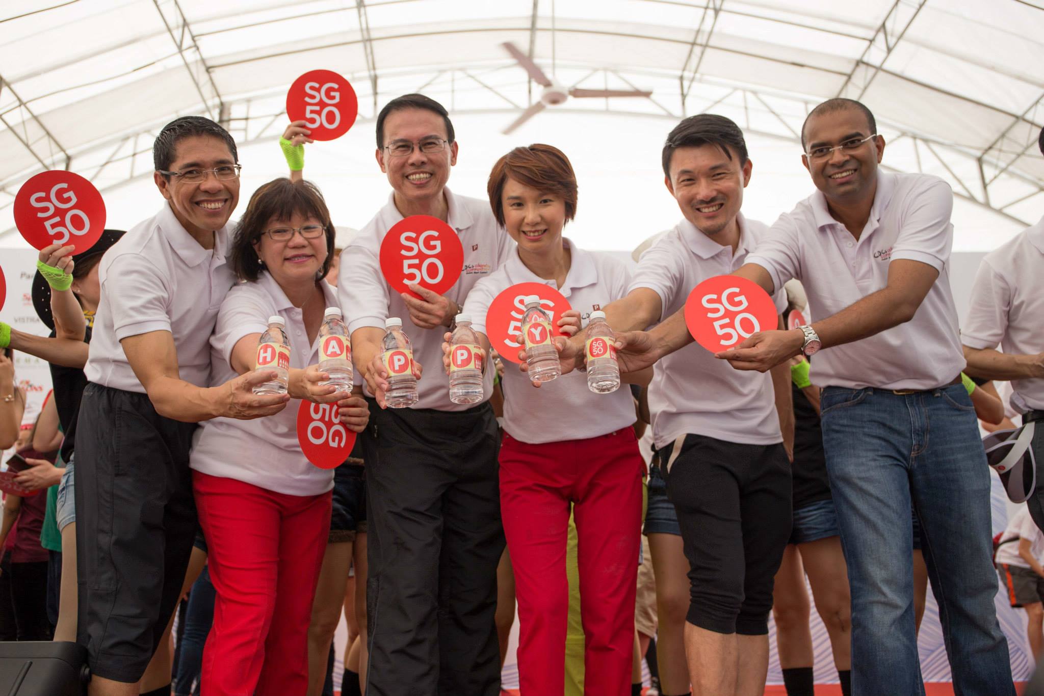 Digital labels help Singapore mark 50 years of independence | Labels ...