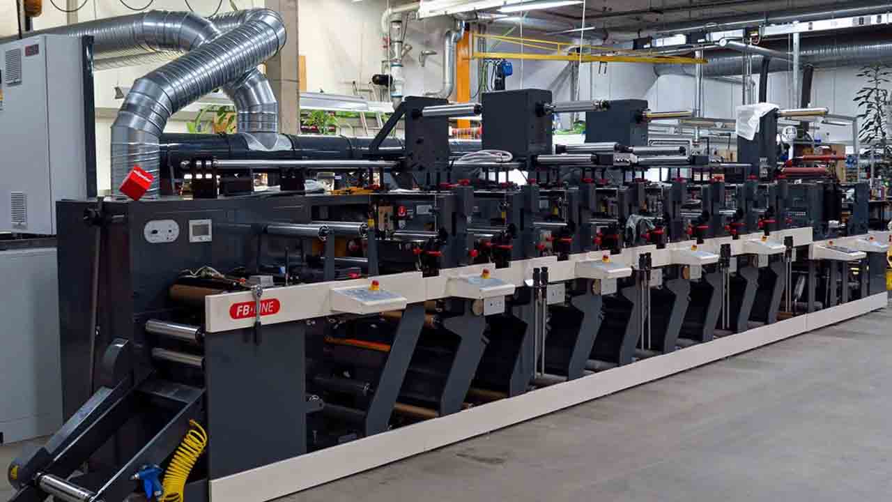 Scanvaegt Labels installs second Nilpeter FB-Line | Labels & Labeling