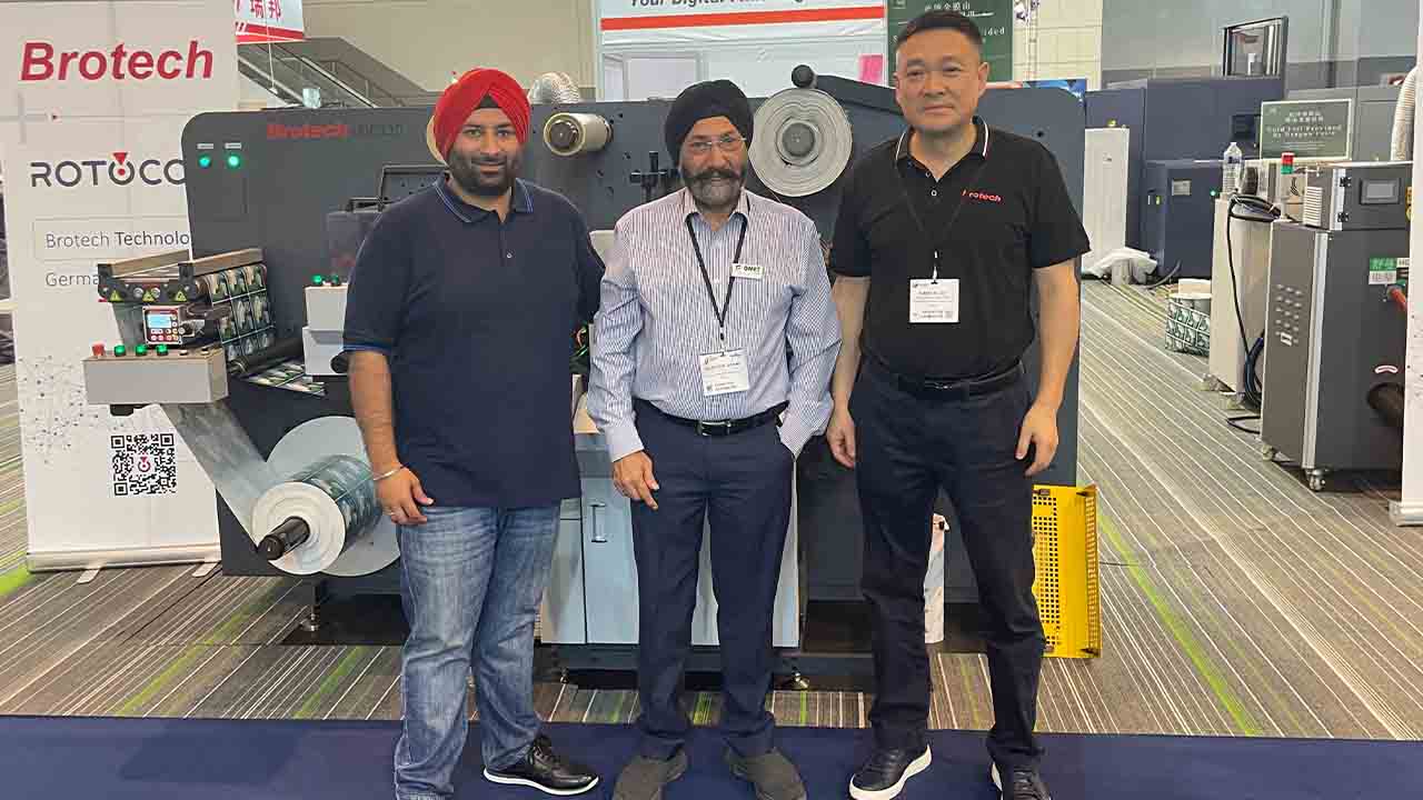 Brotech sells two machines at Labelexpo Europe 2023 | Labels & Labeling