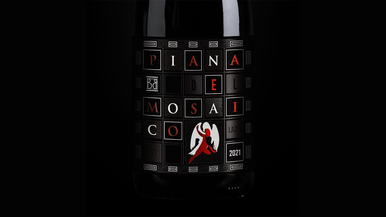 Fedrigoni self-adhesives unveils innovative alternative fiber material ...