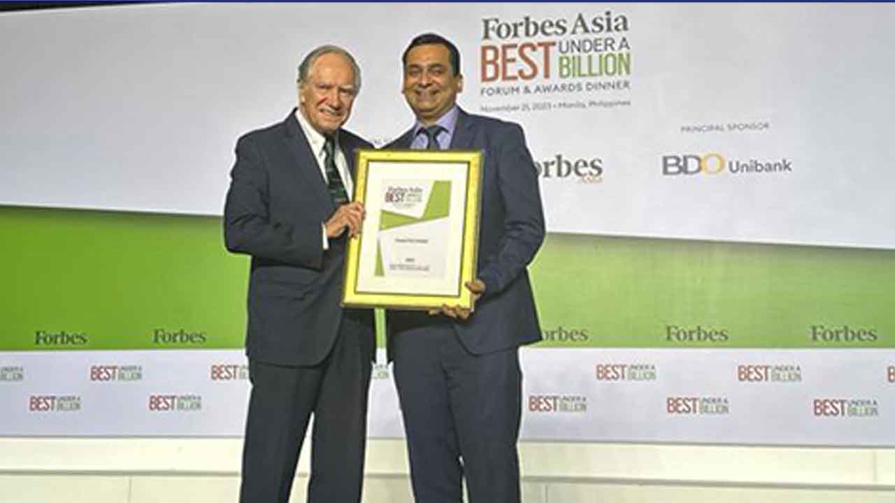 Cosmo First wins two prestigious awards | Labels & Labeling