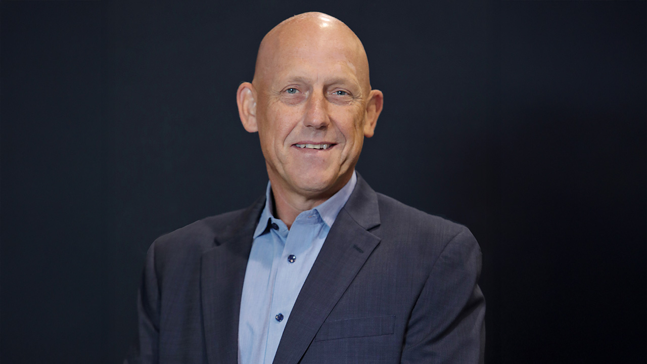 Durst North America promotes Steve Lynn | Labels & Labeling