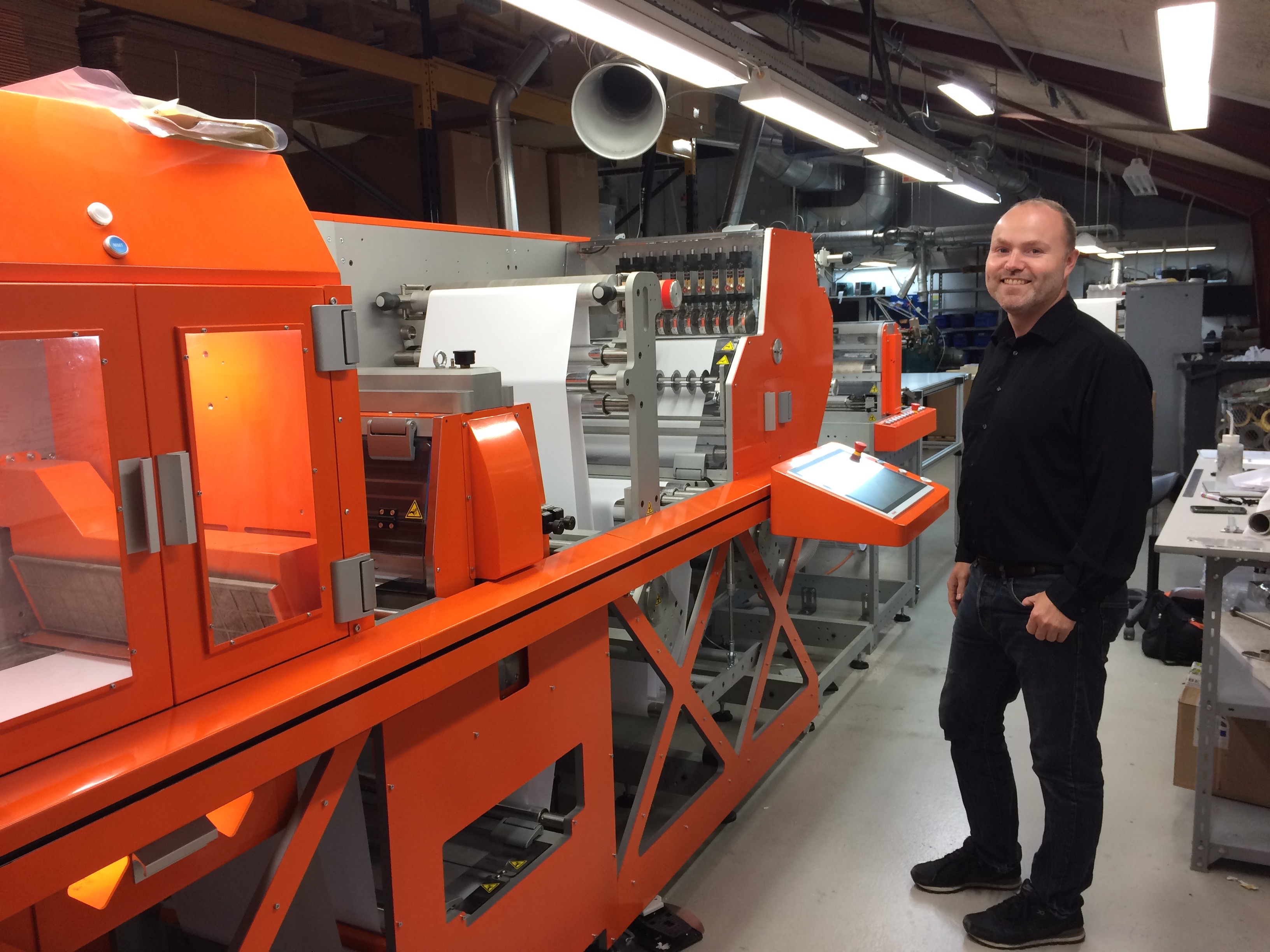 Automated finishing | Labels & Labeling