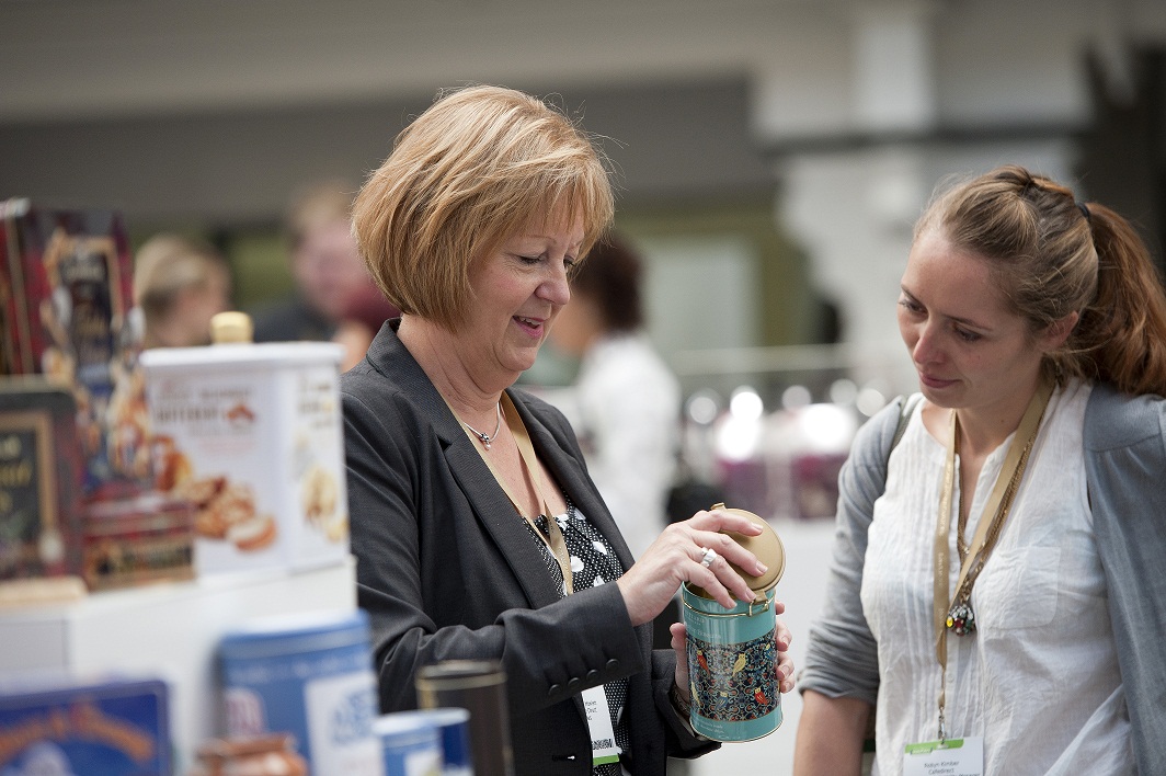 Gender specific packaging has stronger effect on women | Labels & Labeling