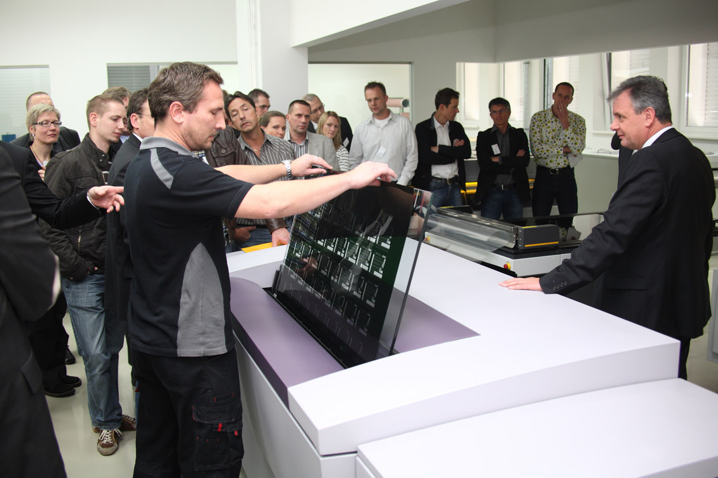 Kodak hosts open house at Flexcel NX customer in Germany | Labels ...