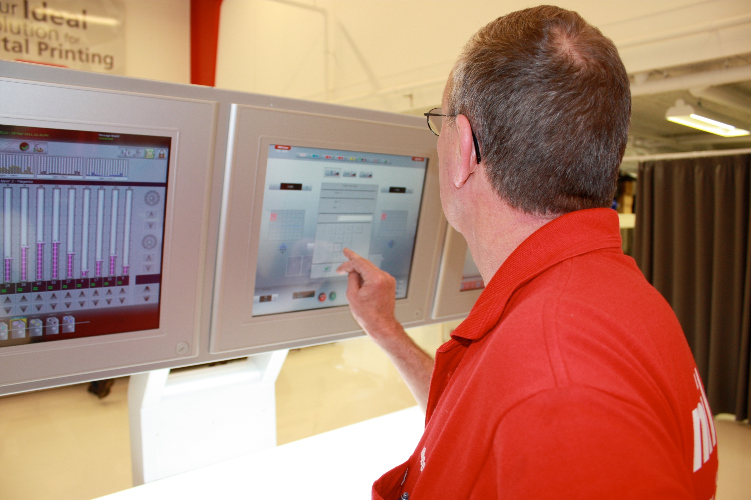 Nilpeter launches press management center | Labels & Labeling