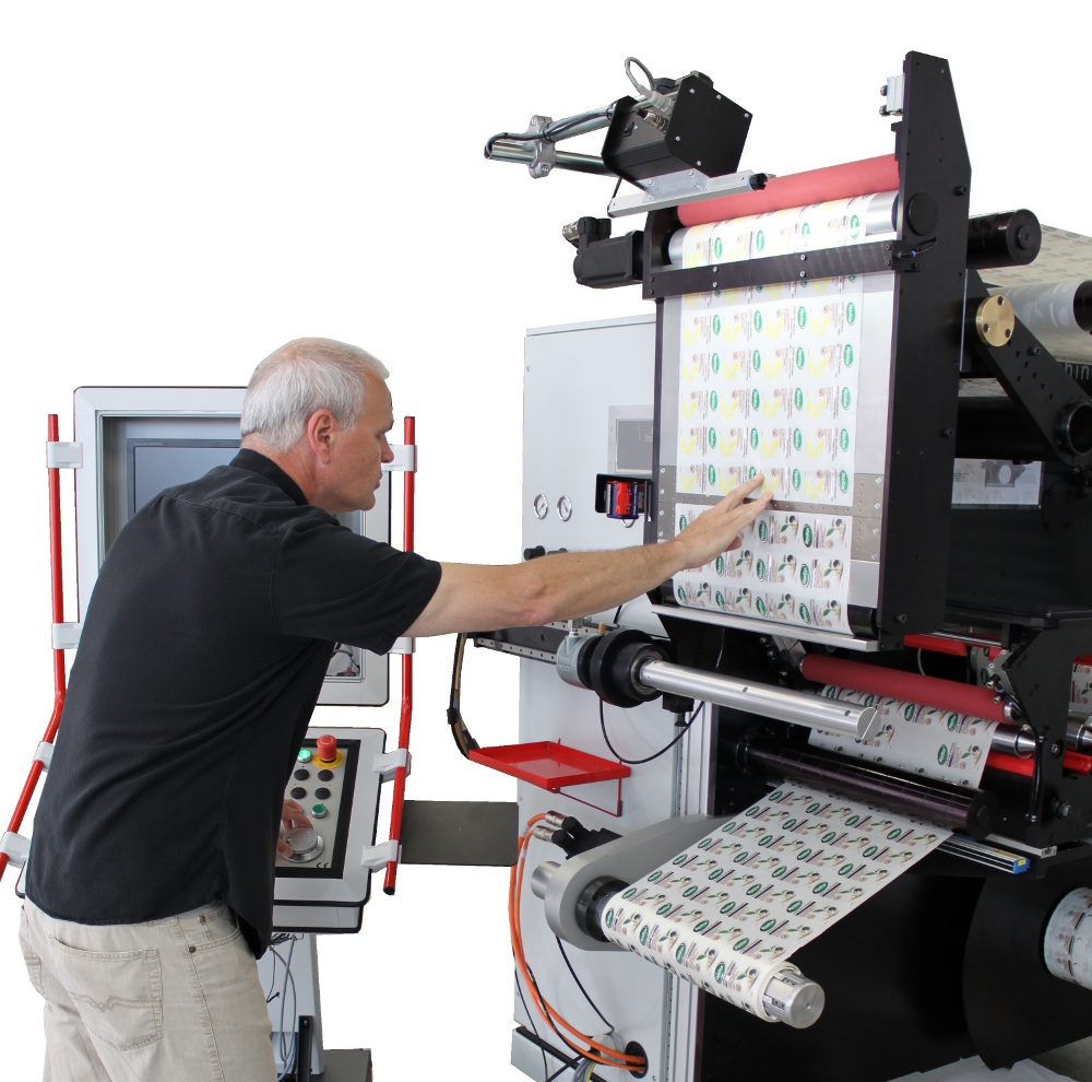 Rotocontrol unveils vacuum splice table | Labels & Labeling