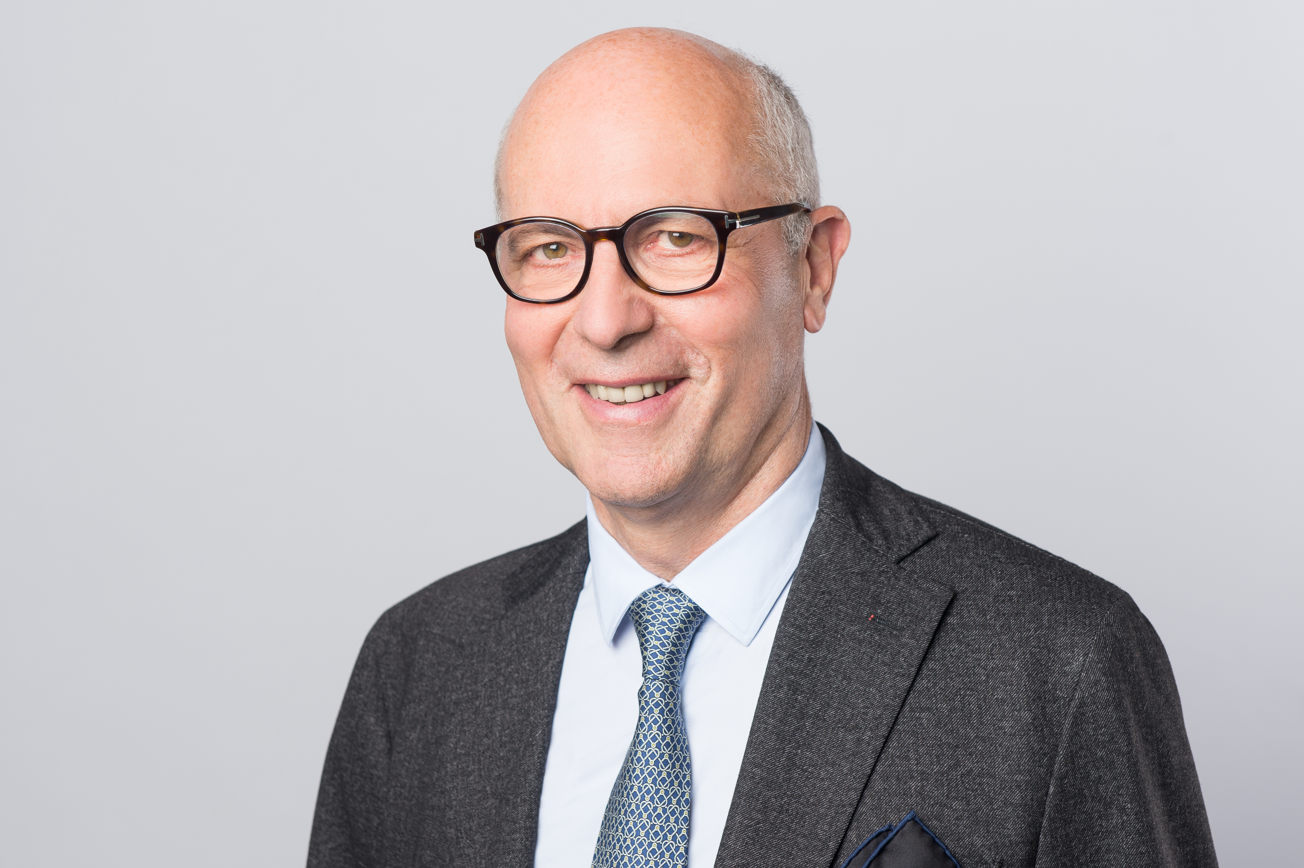 FPE promotes Amcor’s Gérard Blatrix | Labels & Labeling