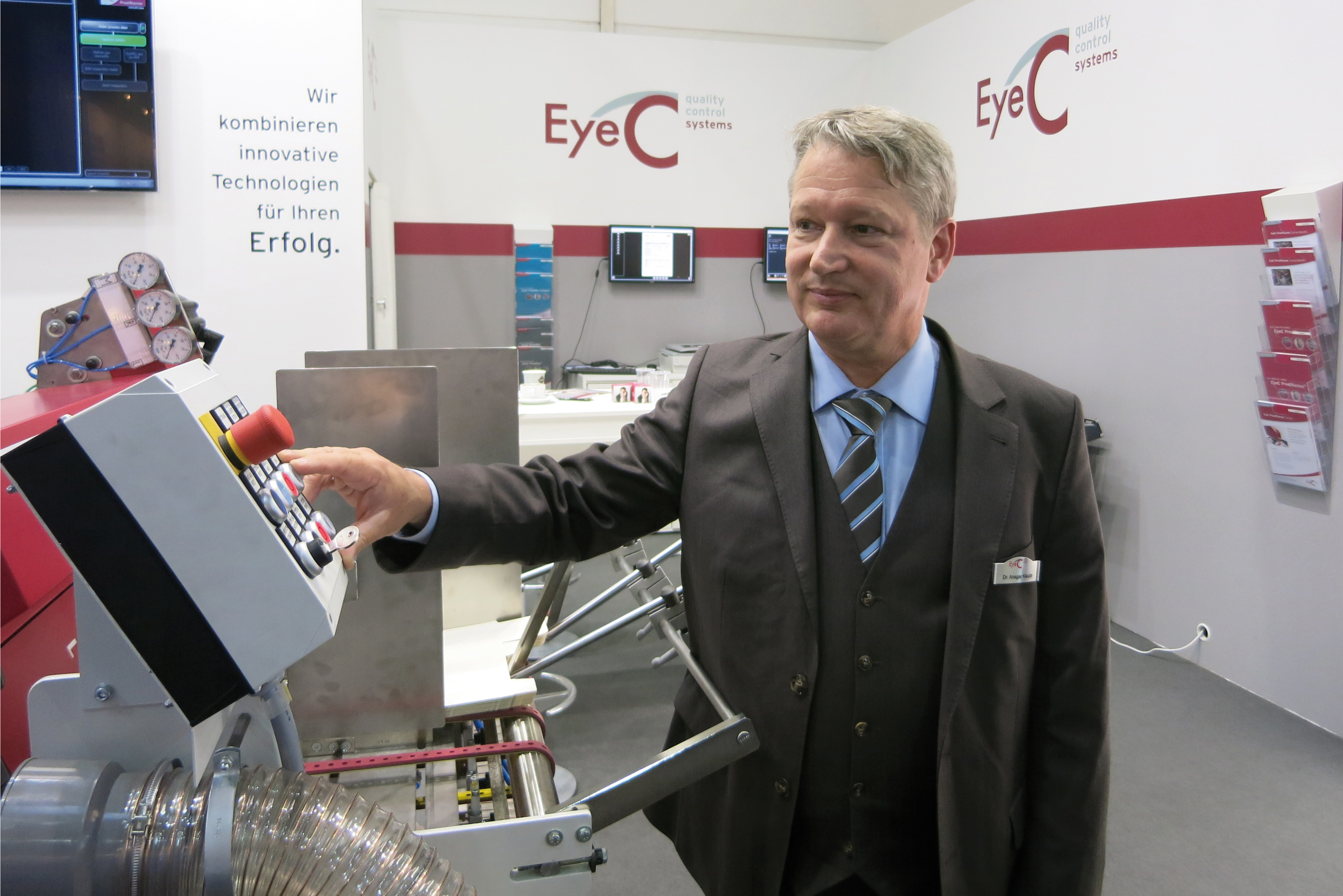 EyeC adds workflow integration | Labels & Labeling