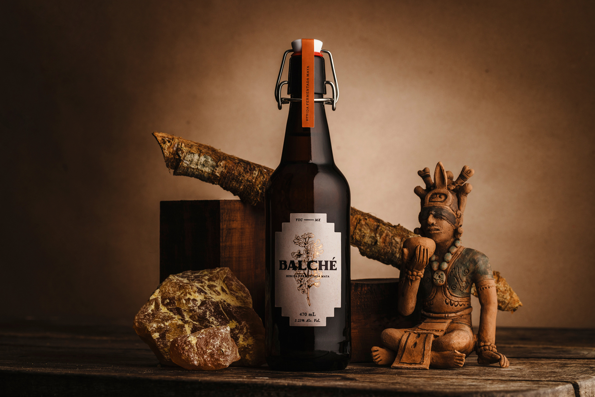 Kimbal Studio's Mayan-inspired label for Balché liqueur | Labels & Labeling