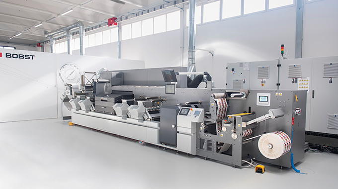 I.B.E. installs first Bobst Master DM5 in Italy | Labels & Labeling