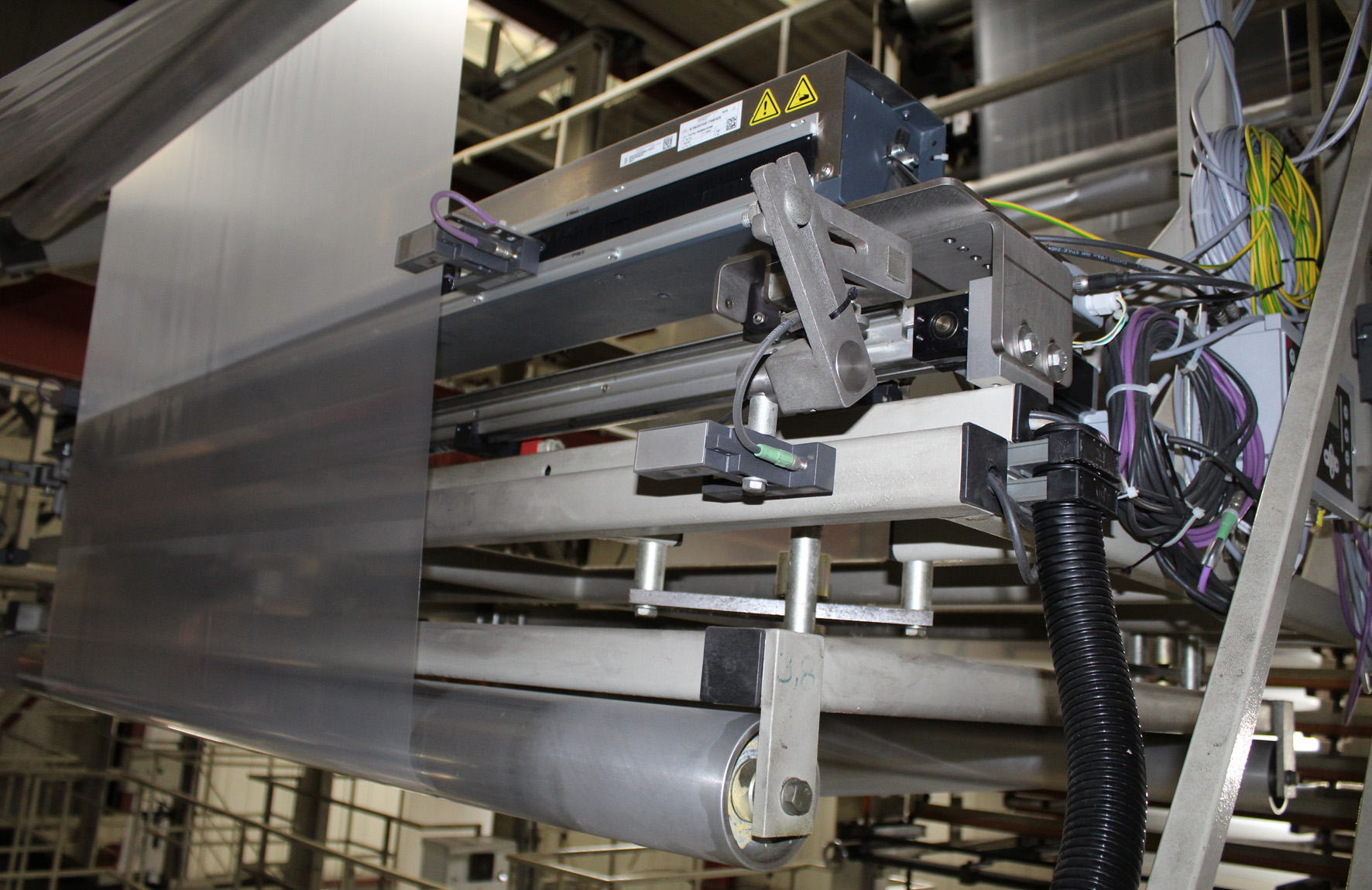 Heukäufer Folien installs BST eltromat web guiding systems to enhance ...