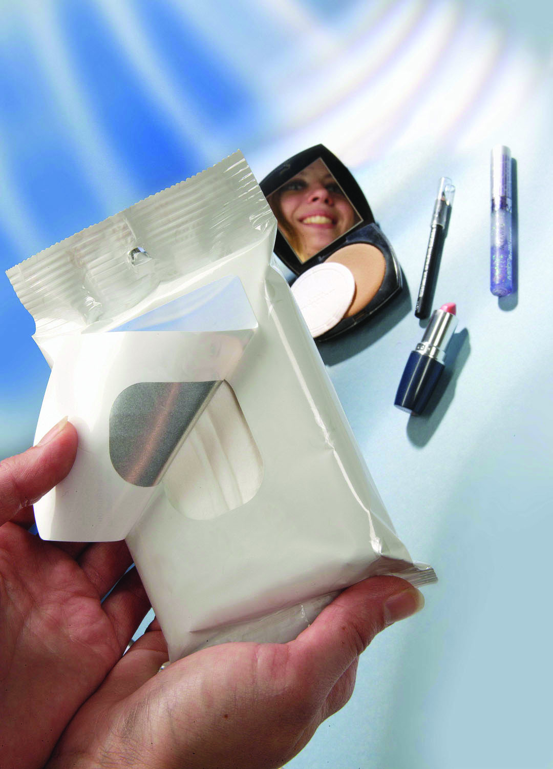 Avery Dennison launches adhesive for resealable packaging | Labels ...