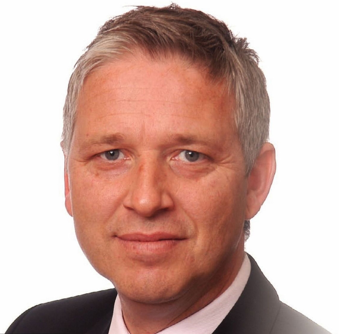 Chris Matthews returns to Heidelberg | Labels & Labeling