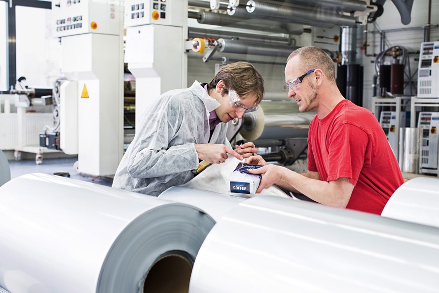 Henkel updates portfolio with new products | Labels & Labeling