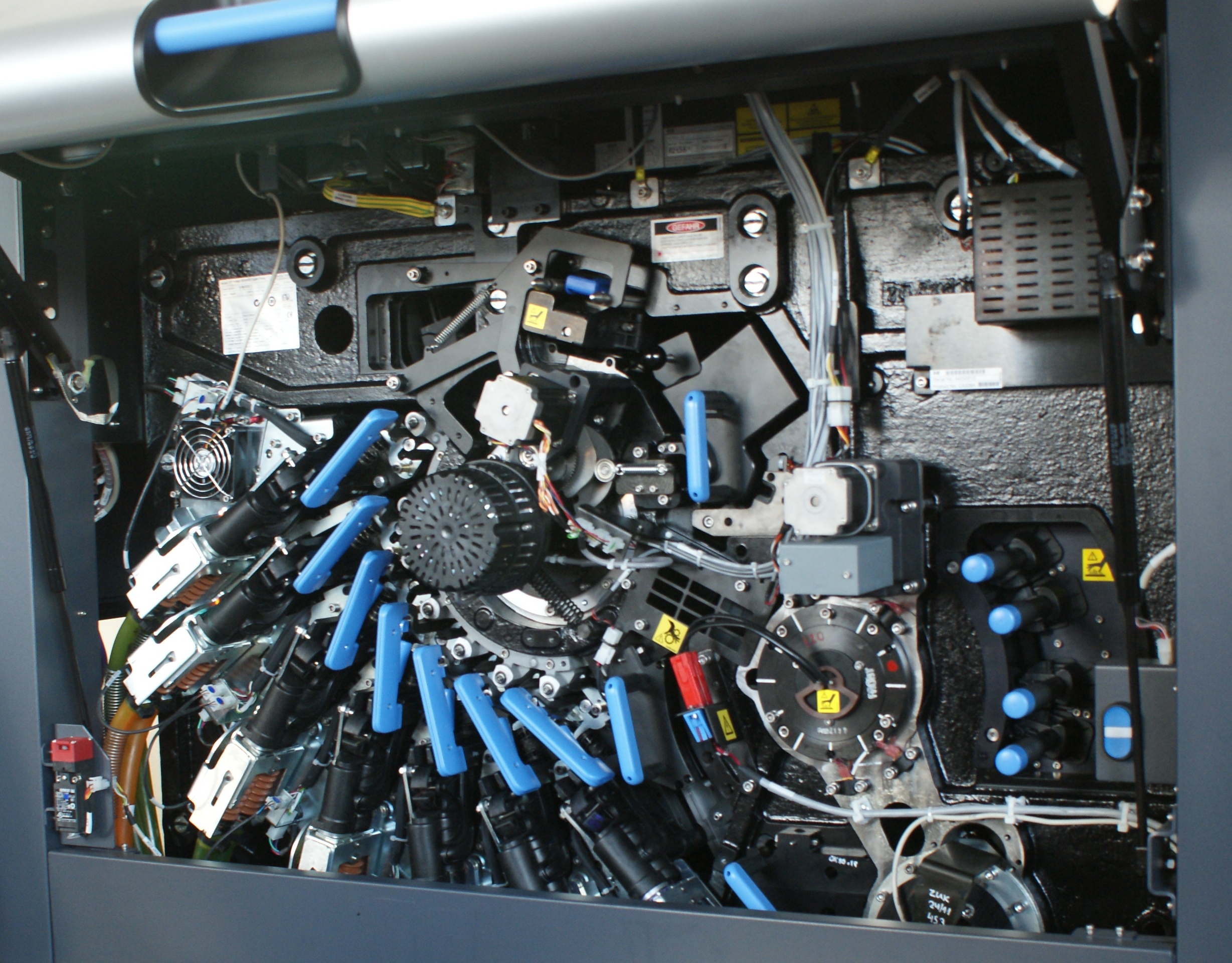 Video: HP Indigo WS6600 digital press installed at Schneller Leupold ...