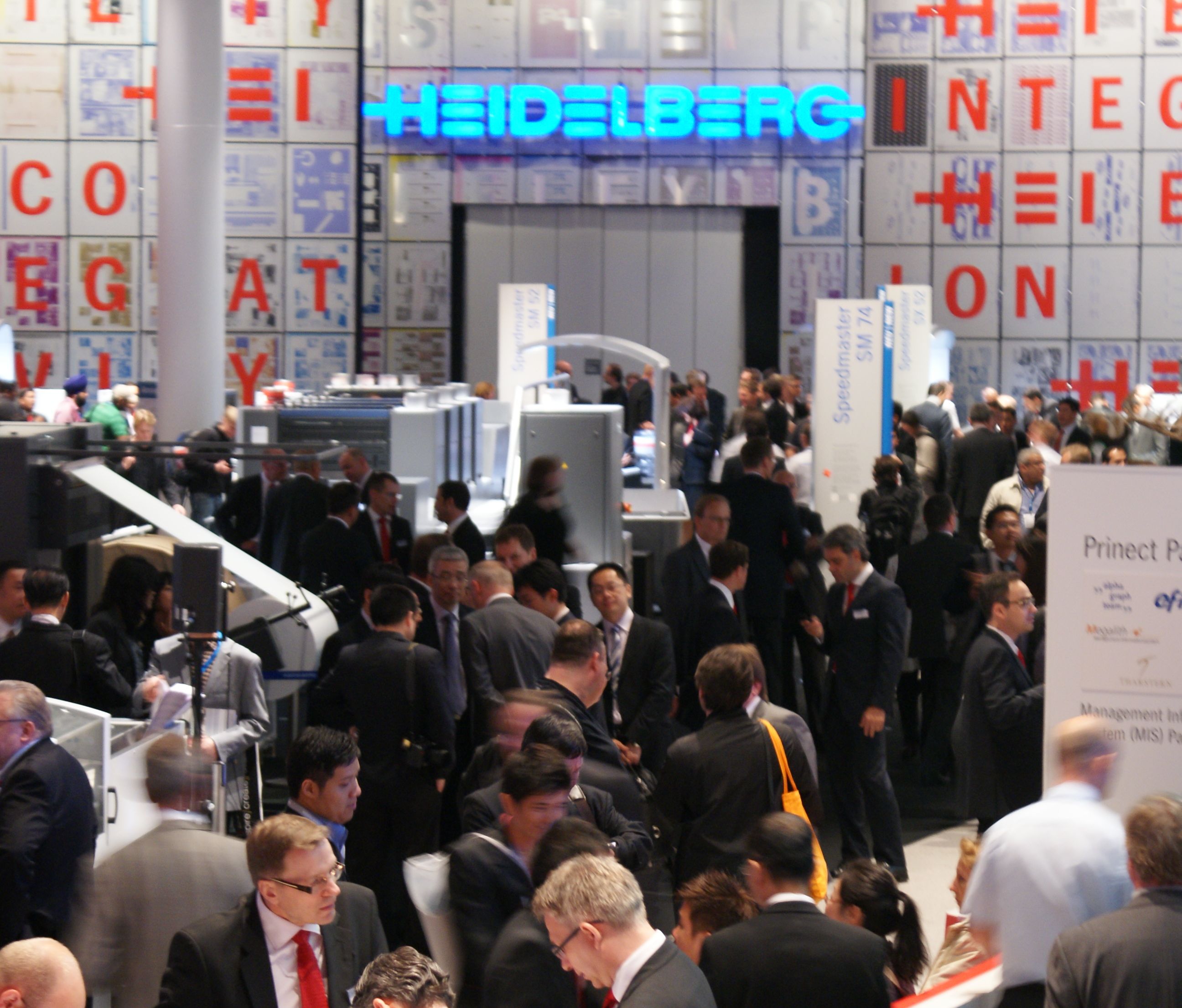 Innovations and orders put Heidelberg on right path | Labels & Labeling