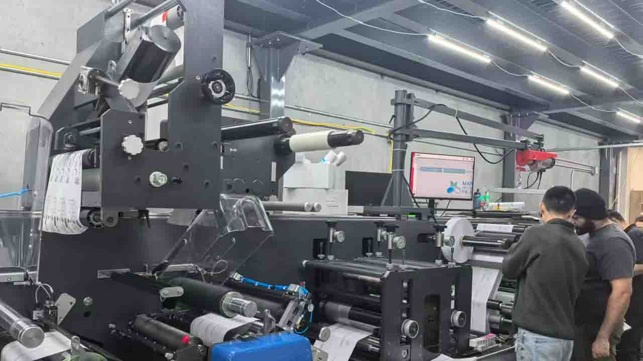 Allegra Design installs Weigang flexo press | Labels & Labeling